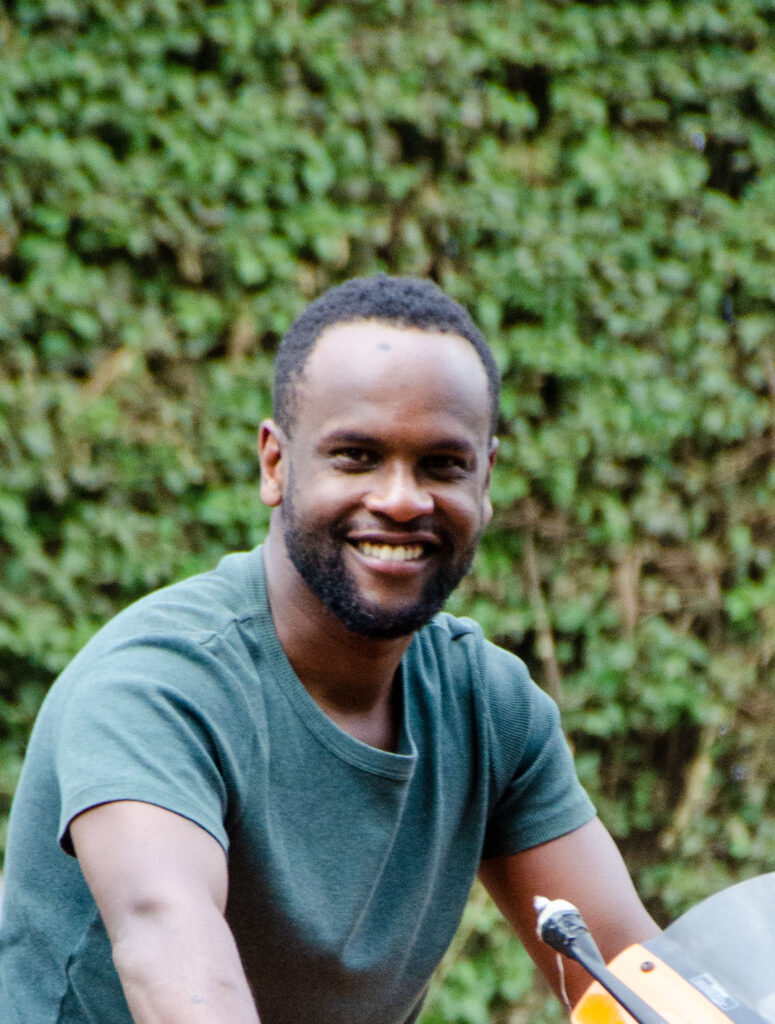 Bobby Reriani - Unfenced Expeditions